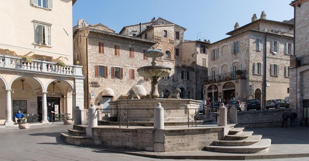 Parcheggio al Centro Storico Piazza del Comune - Assisi | Saba Parkings ... Parcheggio al Centro Storico Piazza del Comune - Assisi | Saba Parkings ...